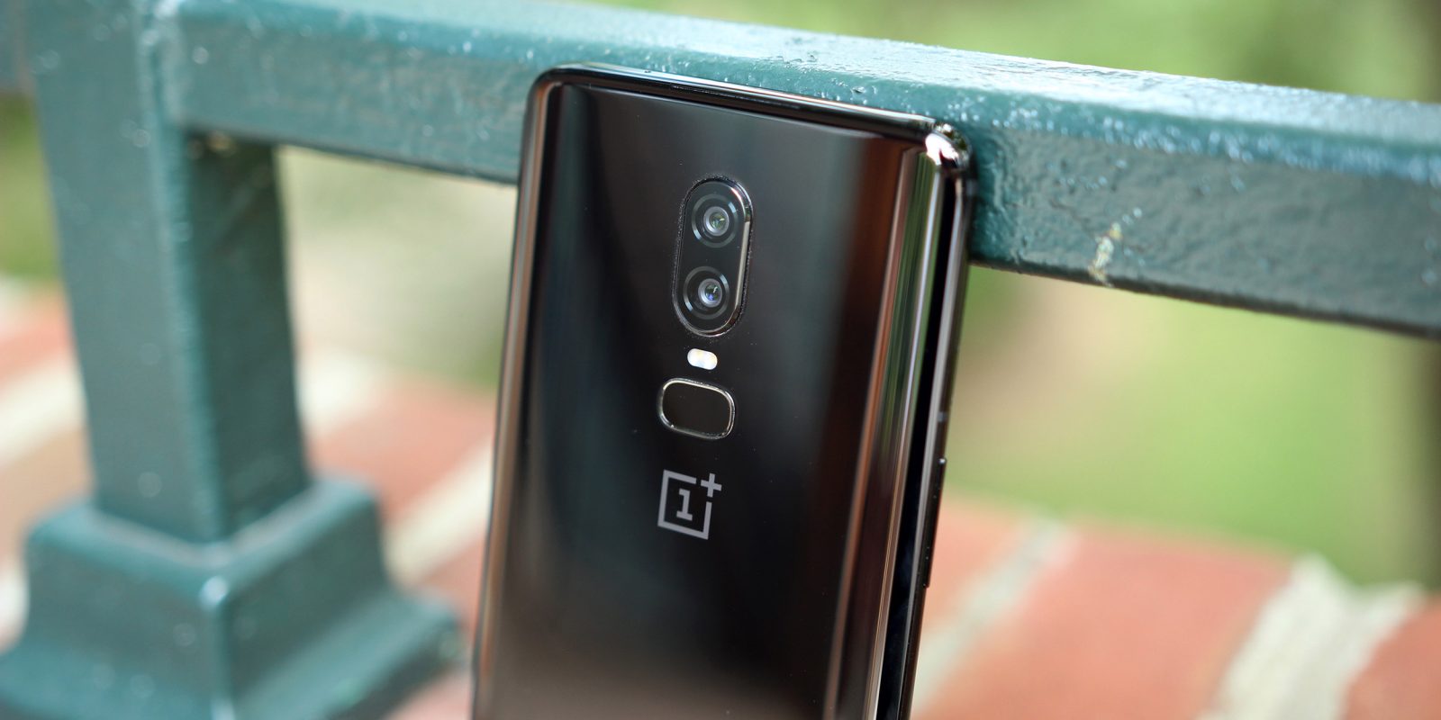 OnePlus 6 And OnePlus 6T Get First Android 10 Open Beta Available Now 